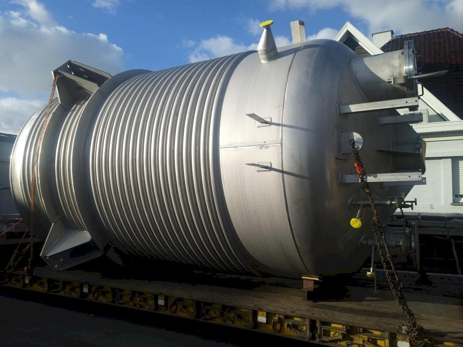 Verschoore & Verkouille | Tanks and equipment