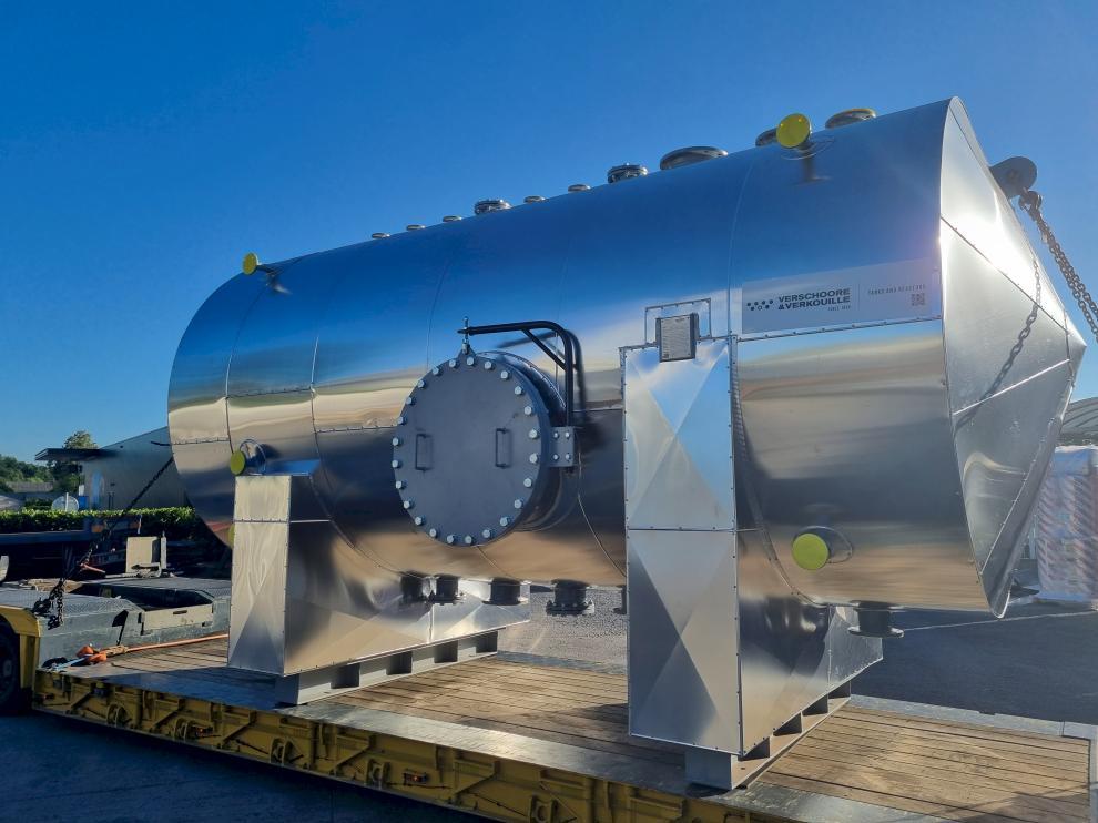 Condensate tank