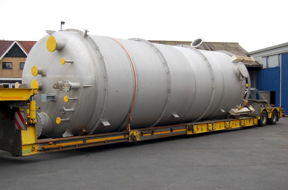 8 Verticale opslagtanks