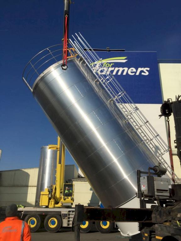 8 Verticale opslagtanks